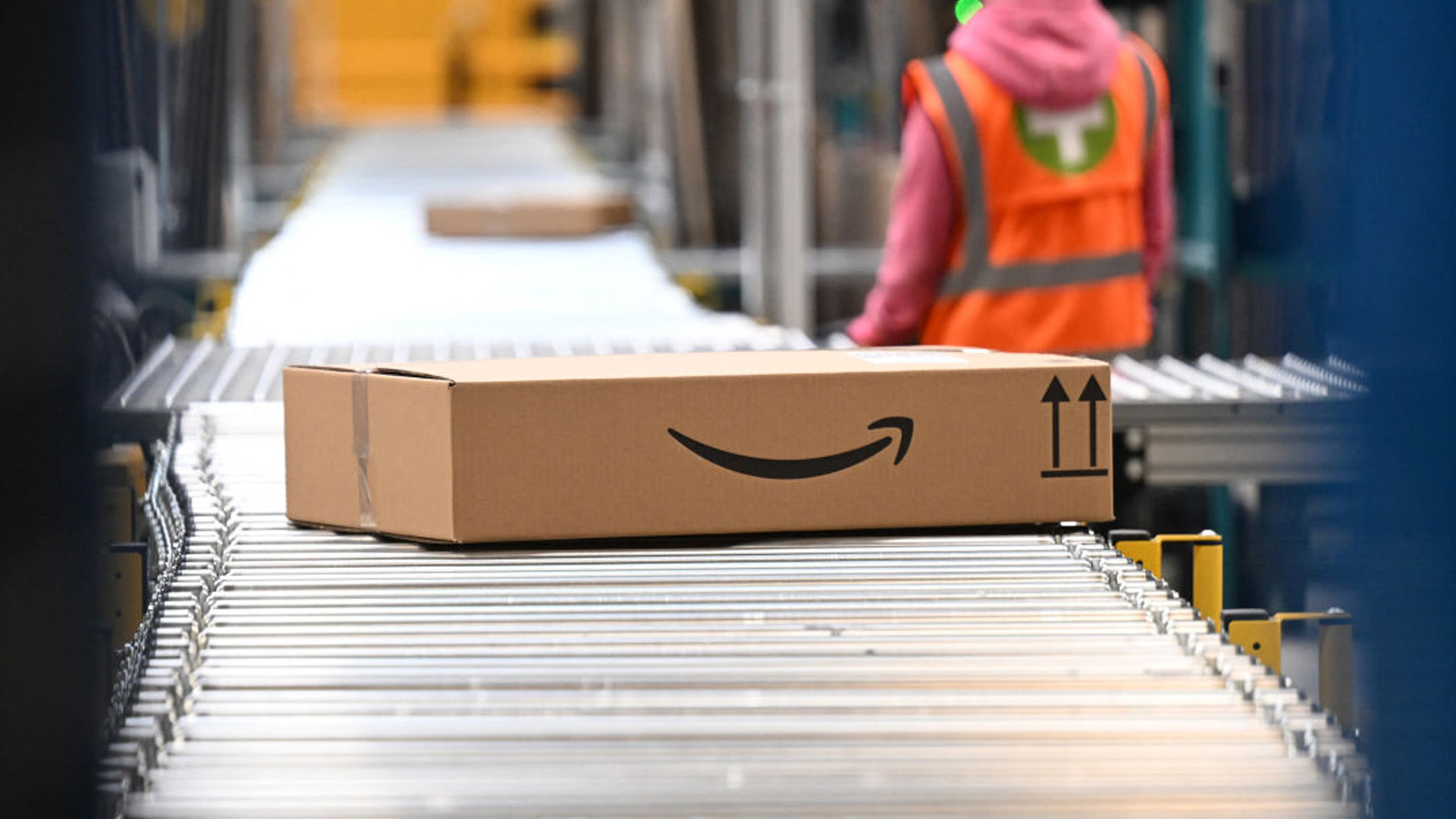 Amazon’s Ninouko 20V Cordless Drill Set is 50% off right now