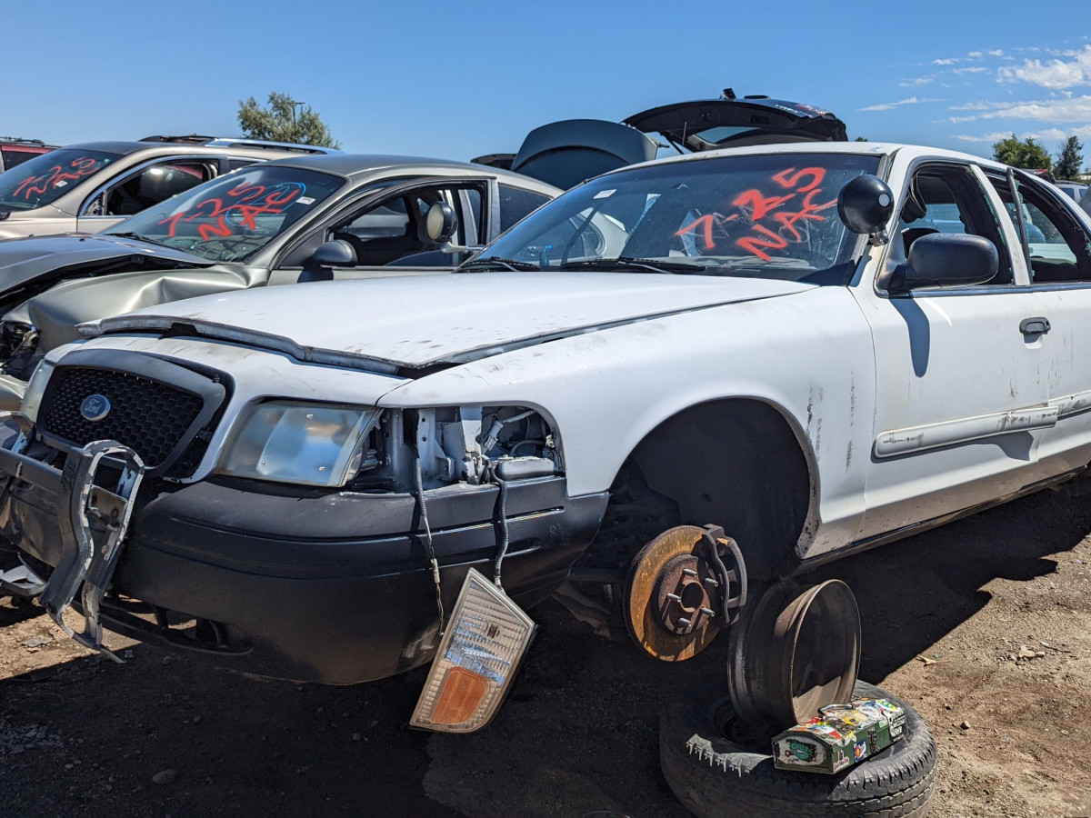 police interceptor 2003