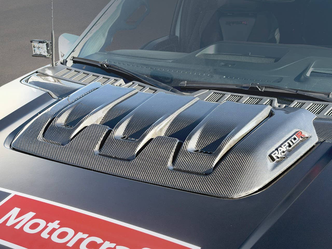 Ford's 900-HP Raptor R Is a Warning Shot to Ram's SRT Trucks - TheAutoExec
