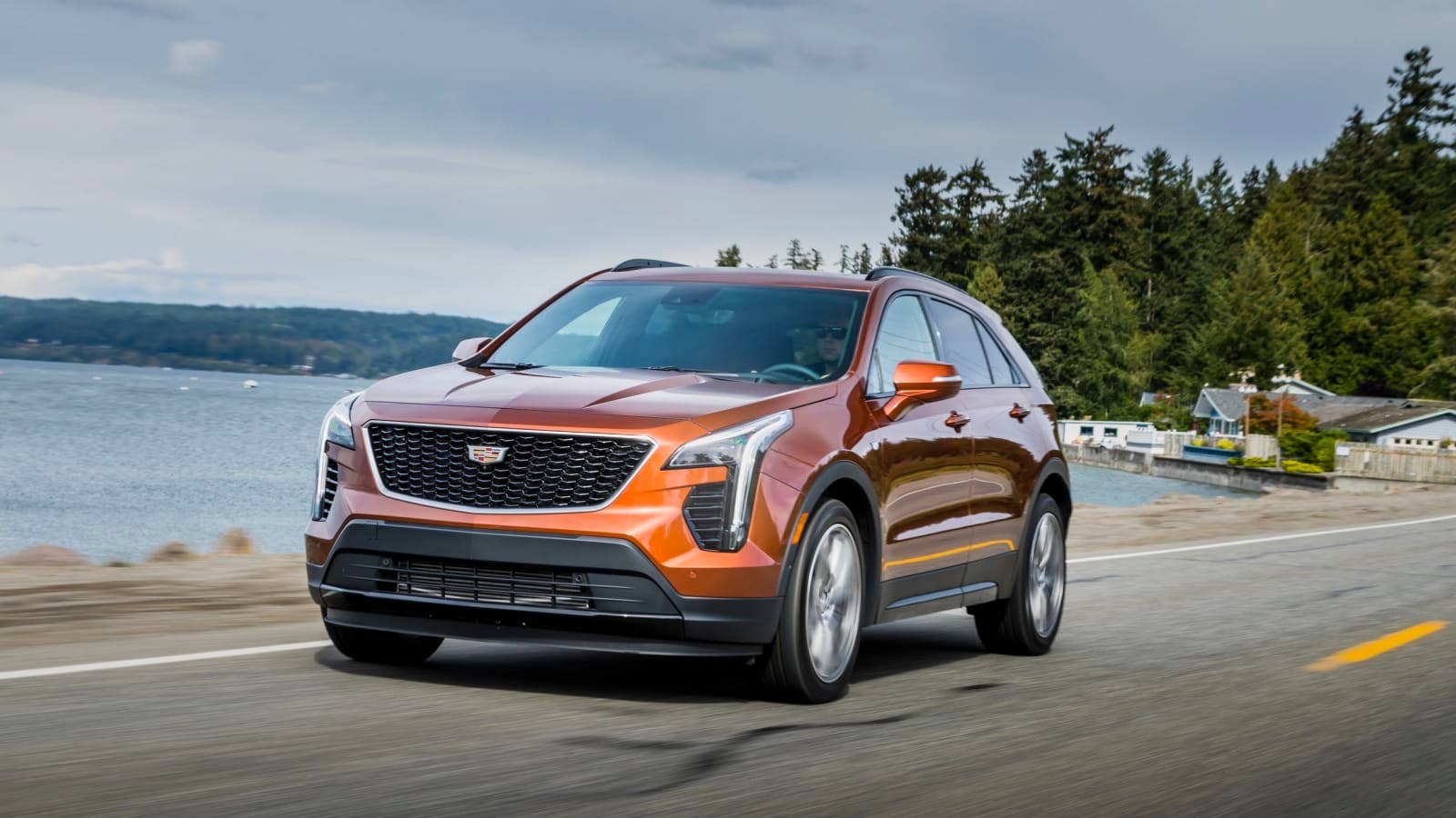 2025 Cadillac XT4 Review: The inbetweener of luxury compact SUVs - Autoblog