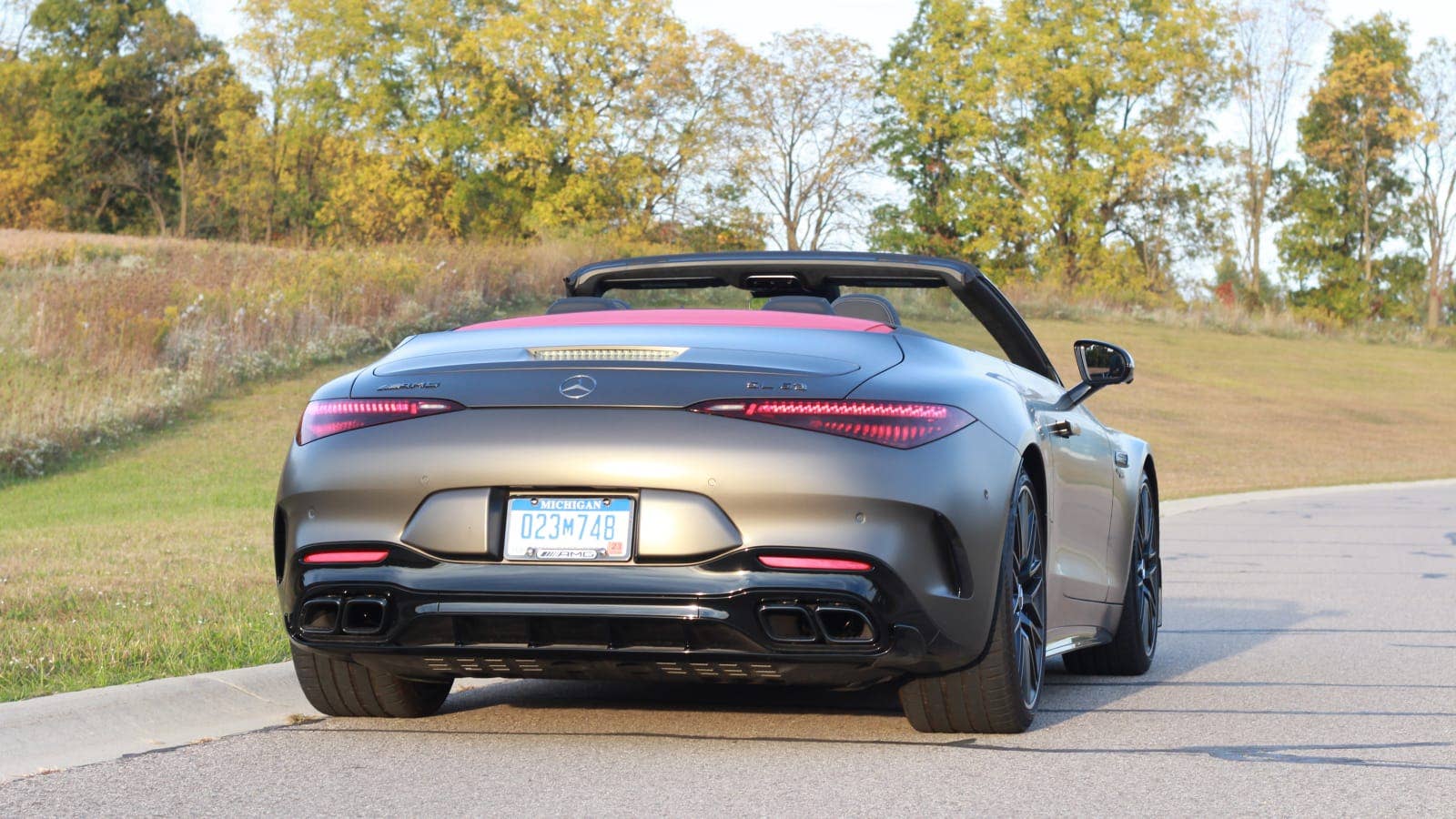 2023 Mercedes-AMG SL 63 Road Test: A GT car moonlighting as a sports ...