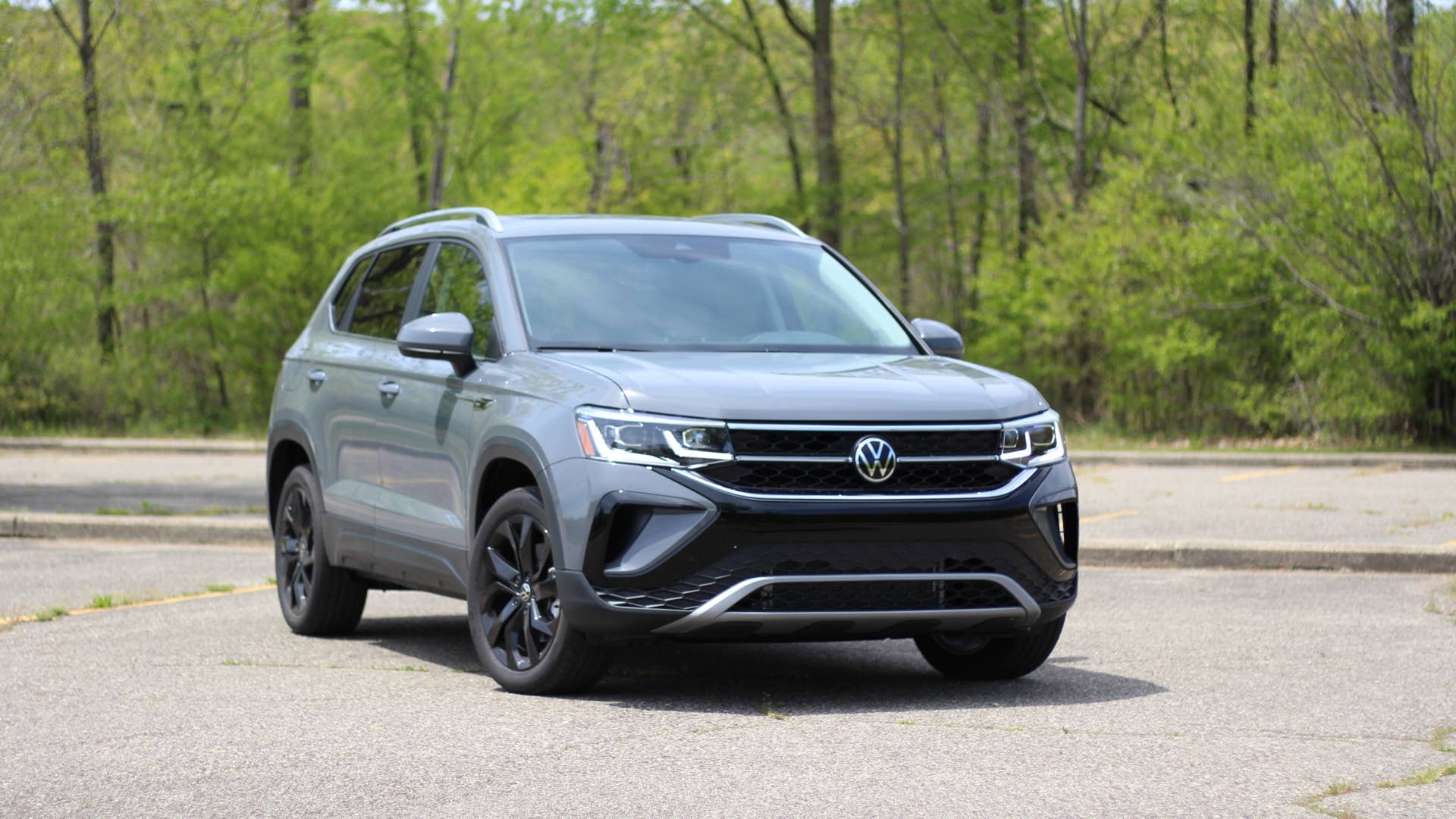 2024 VW Taos Review: The most family-friendly subcompact SUV - Autoblog