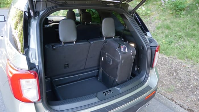 2021 Ford Explorer Review | What's new, prices, MPG, pictures - Autoblog