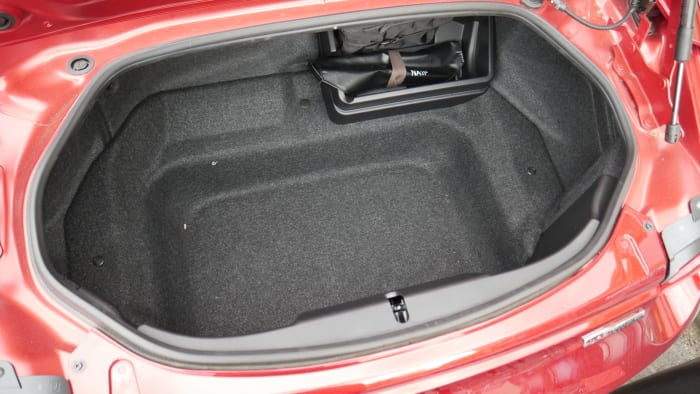 Mazda MX-5 Miata RF Luggage Test | How big is the trunk? - Autoblog