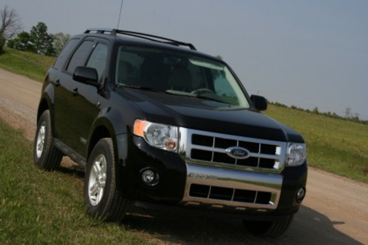 08 escape hybrid store