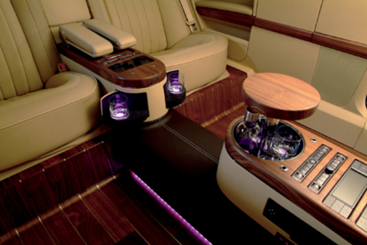 The world's first 4WD limo is a Volkswagen - Autoblog: Car News ...