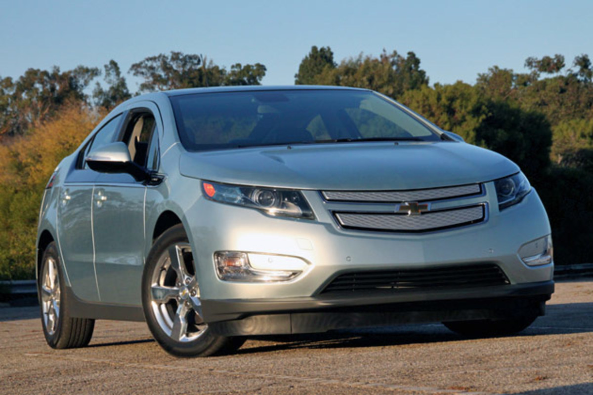 No early release of Chevy Volt would potentially cause too many problems Autoblog
