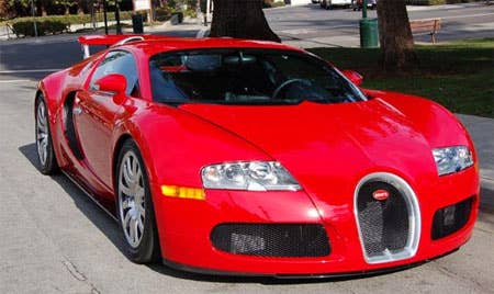 Seeing Red: all-crimson Bugati Veyron up for sale - Autoblog