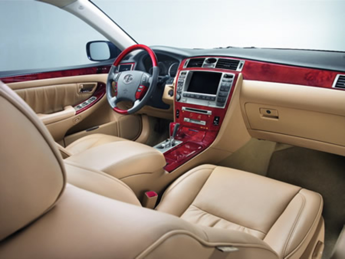 Beijing Auto Show: FAW Red Flag HQ3 - Autoblog