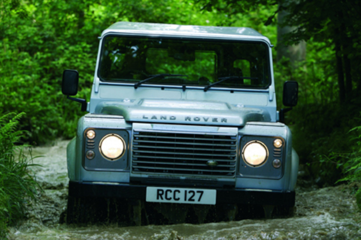 2007 Land Rover Defender unveiled - Autoblog