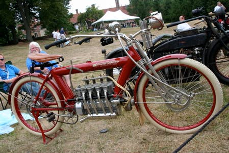 Meadow Brook Concours 2007 - Vintage four cylinder bikes - Autoblog
