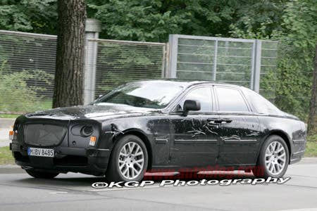 Spy Shots: RR4 interior shows off new steering wheel, iDrive-like ...