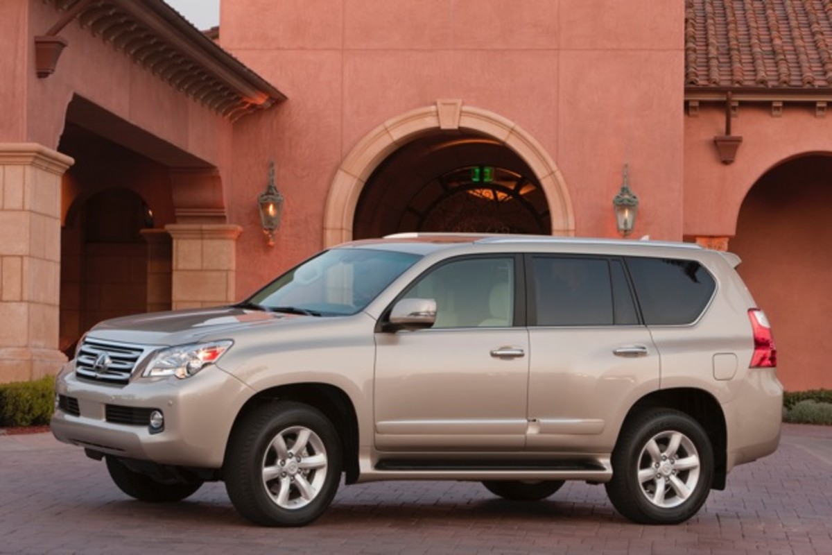 Lexus introduces second-generation 2010 GX460 - Autoblog: Car News ...