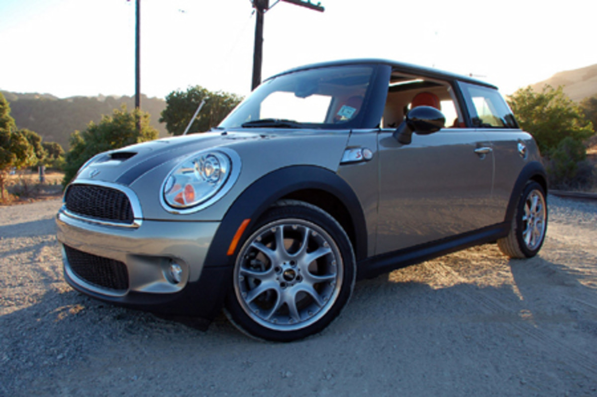 In the Autoblog Garage: 2007 MINI Cooper S - Autoblog