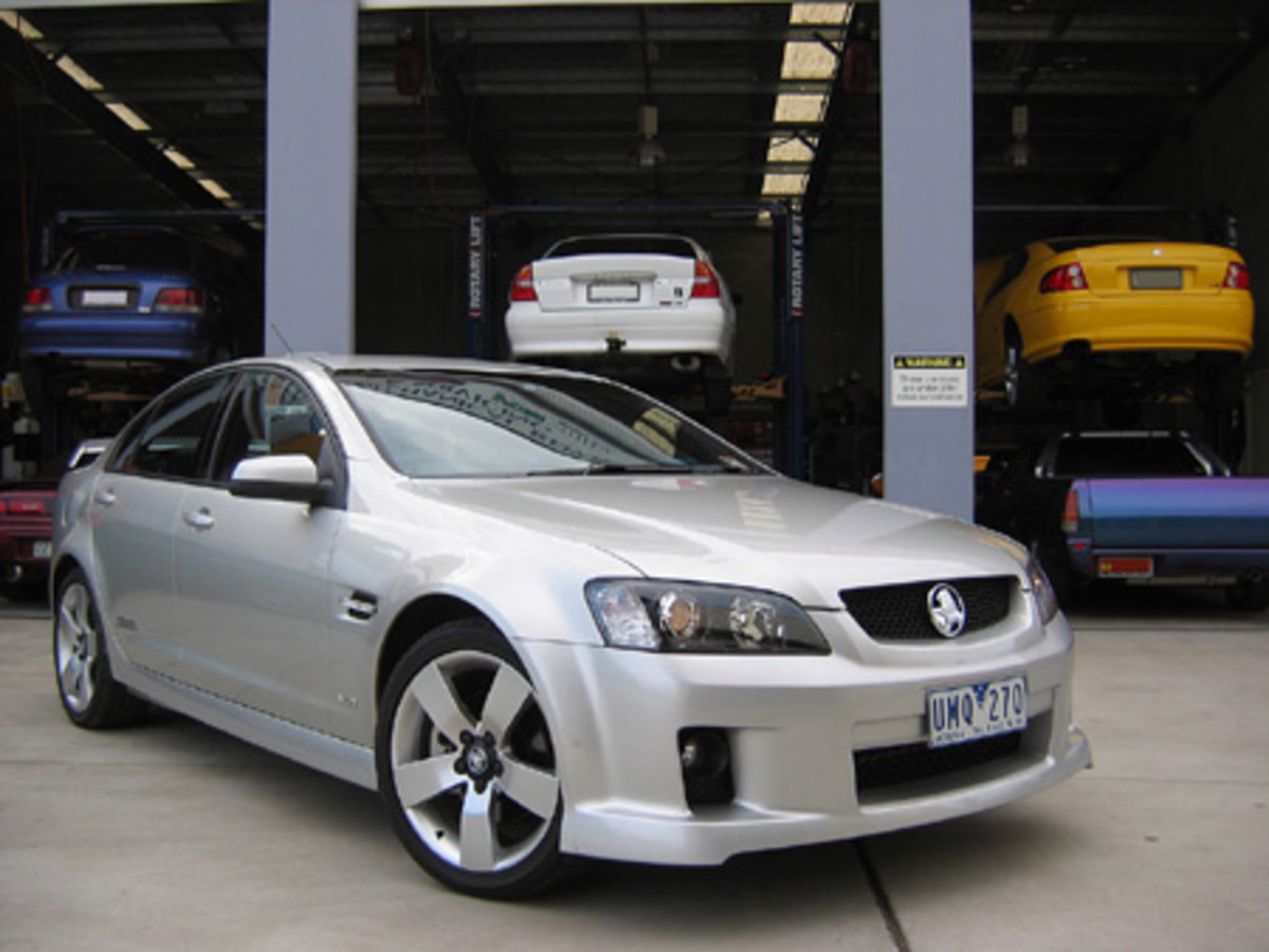 In The Autoblog Garage: Holden Commodore SS V-Series - Autoblog