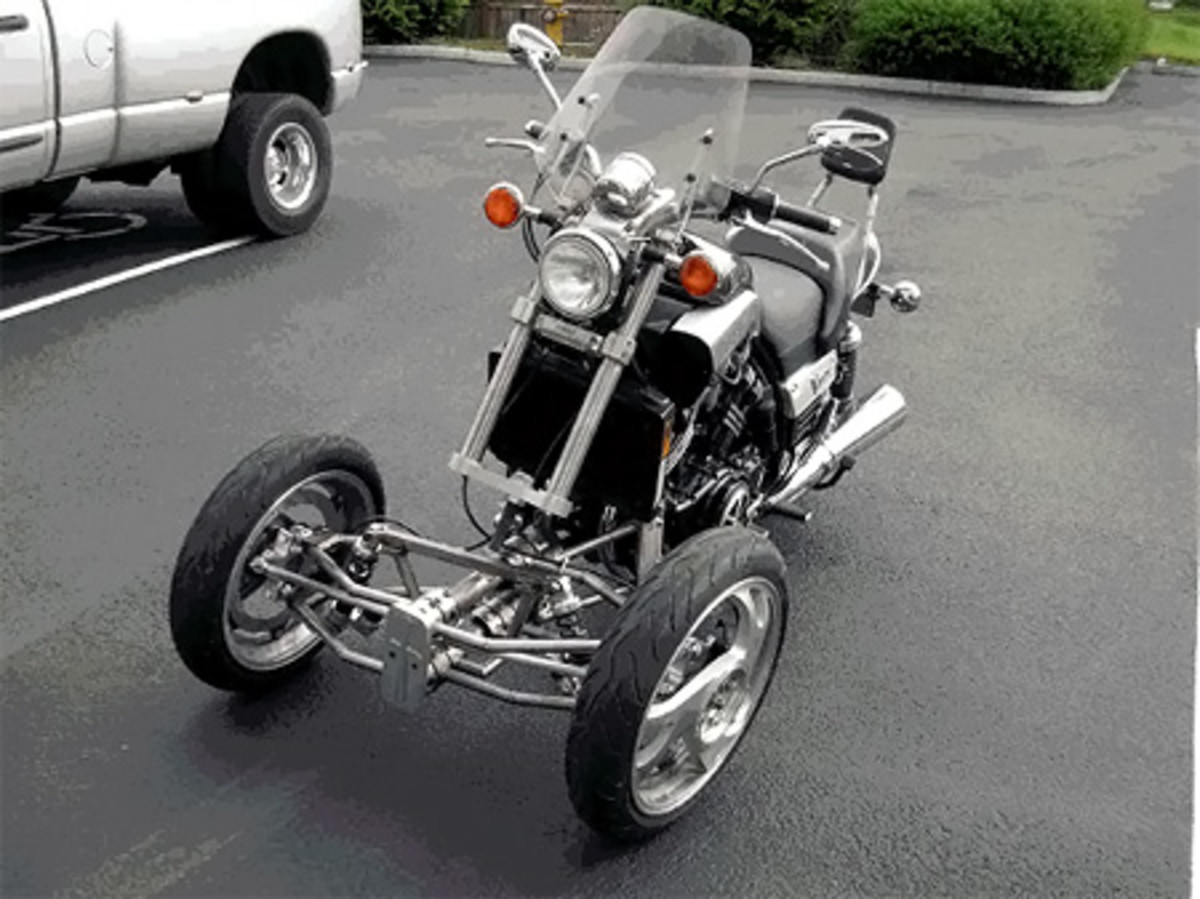 Ever see a tilting three-wheeled V-Max? - Autoblog