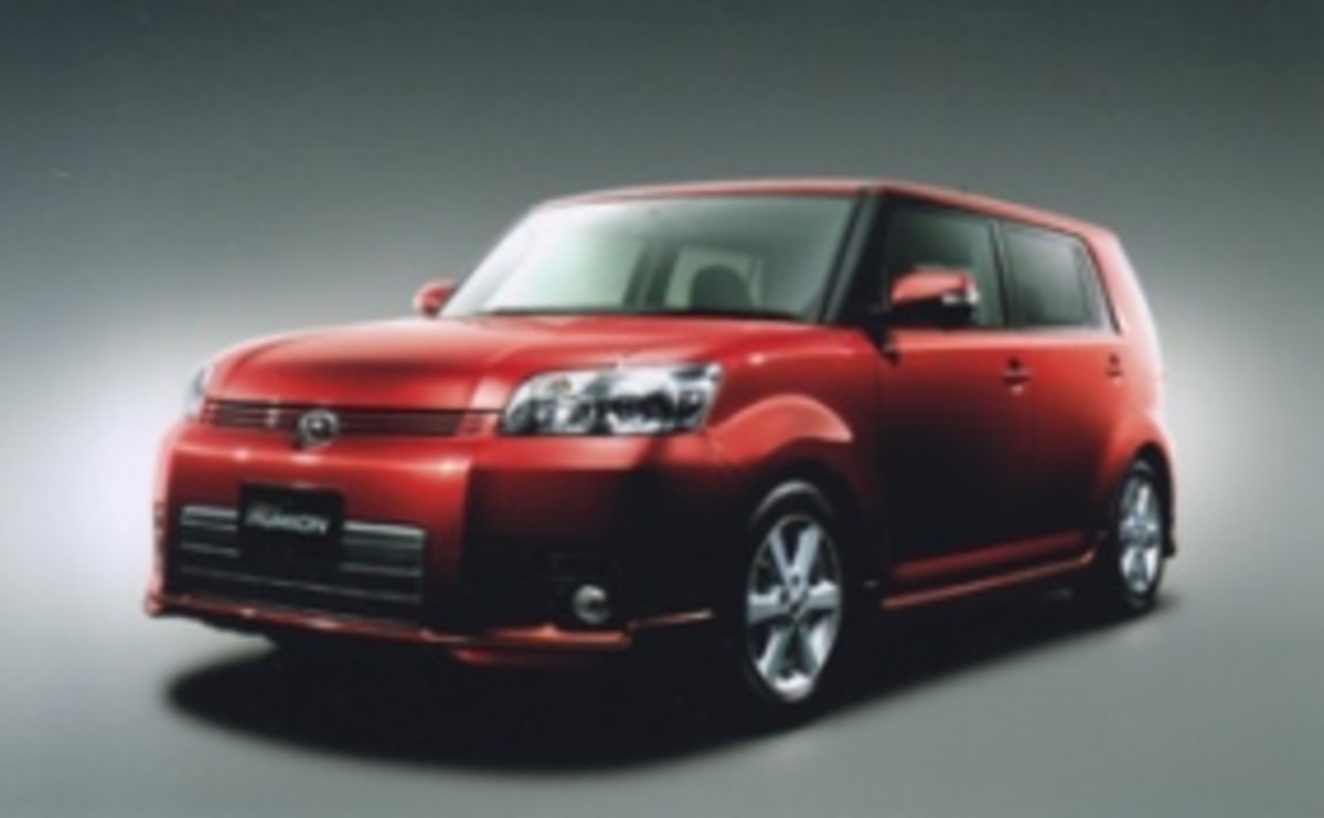 Toyota launches JDM Scion xB as Corolla Rumion - Autoblog