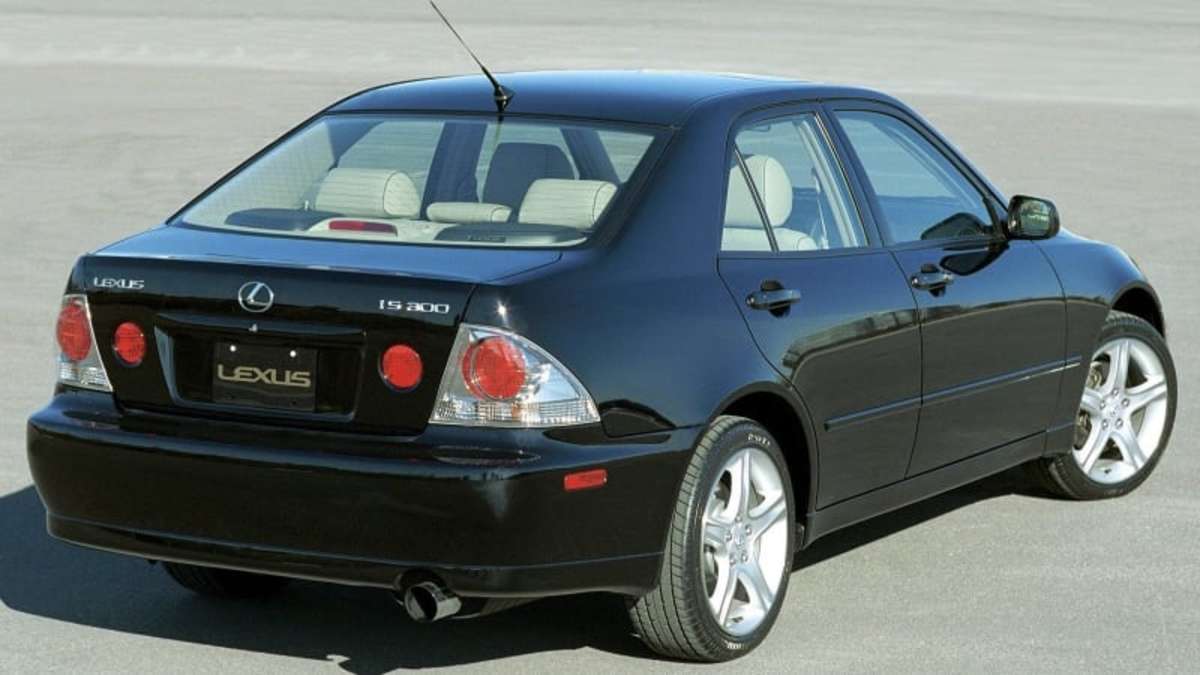 Future Classic: 1999-2005 Lexus IS 300 - Autoblog