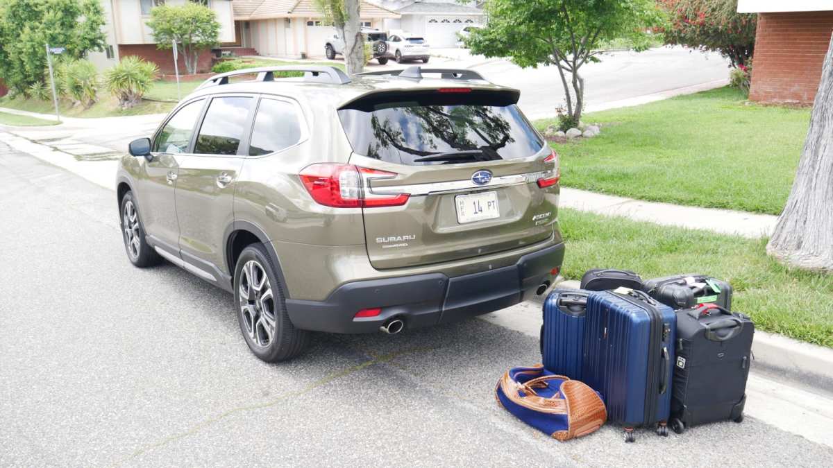 2024 Subaru Ascent Review: The Outback of three-row SUVs - Autoblog