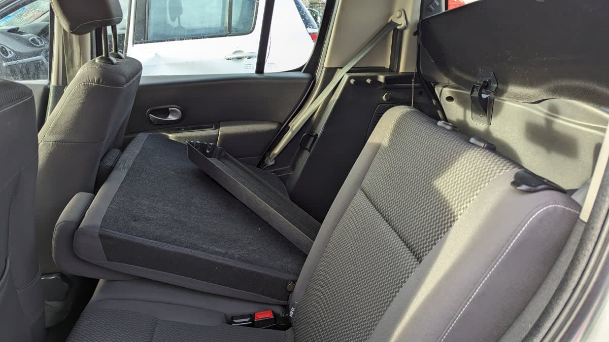 Scrapyard Gem: 2010 Renault Modus Dynamique - Autoblog: Car News ...