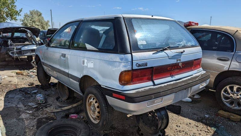 Junkyard Gem: 1989 Plymouth Colt E Hatchback - Autoblog