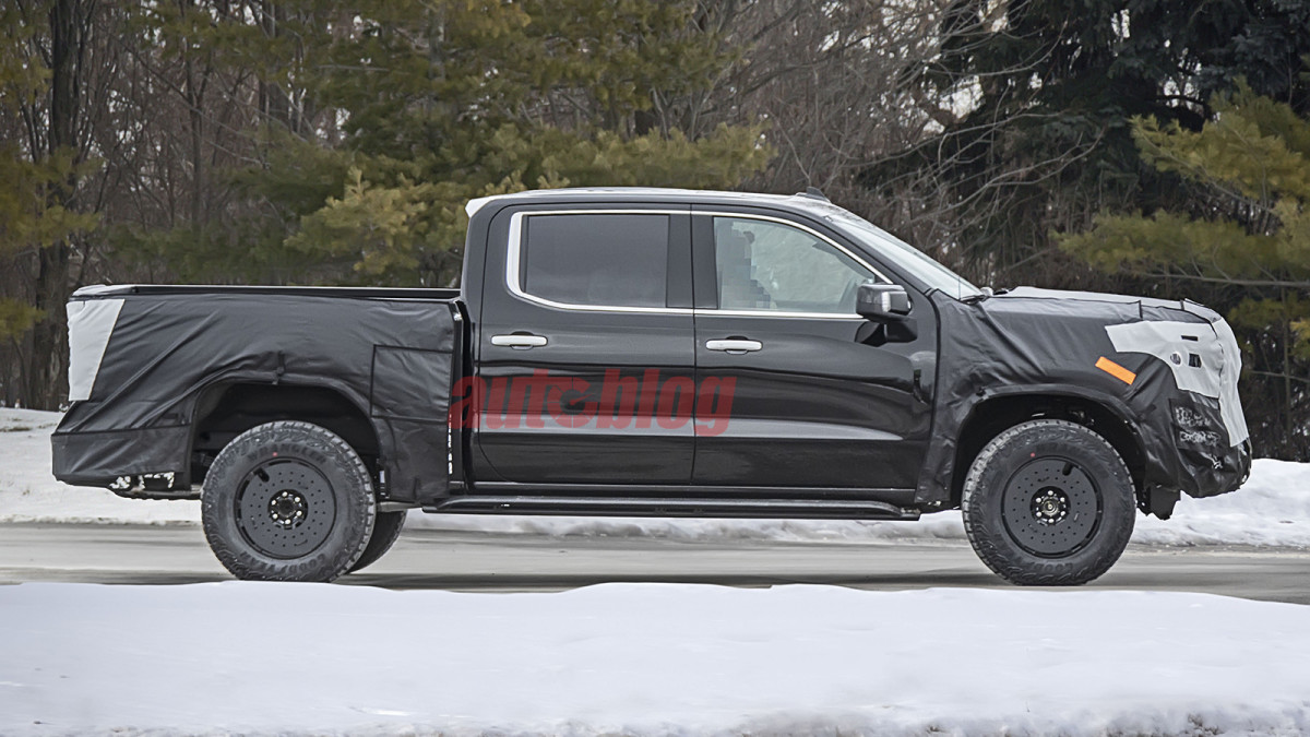 GMC Sierra spied with ZR2-style off-road modifications - Autoblog