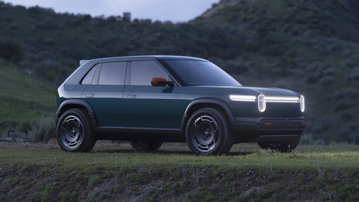 Rivian reveals R3, R3X electric SUVs as surprise siblings to R2 - Autoblog