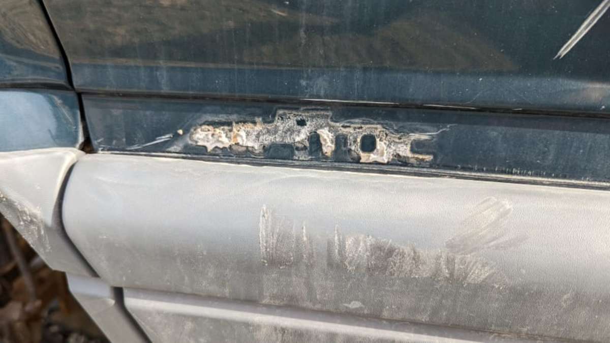 Junkyard Gem: 1995 Toyota Previa All-Trac LE - Autoblog