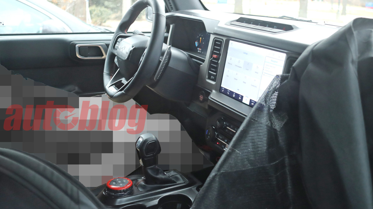 2023 Ford Bronco Raptor interior revealed in new spy photos - Autoblog