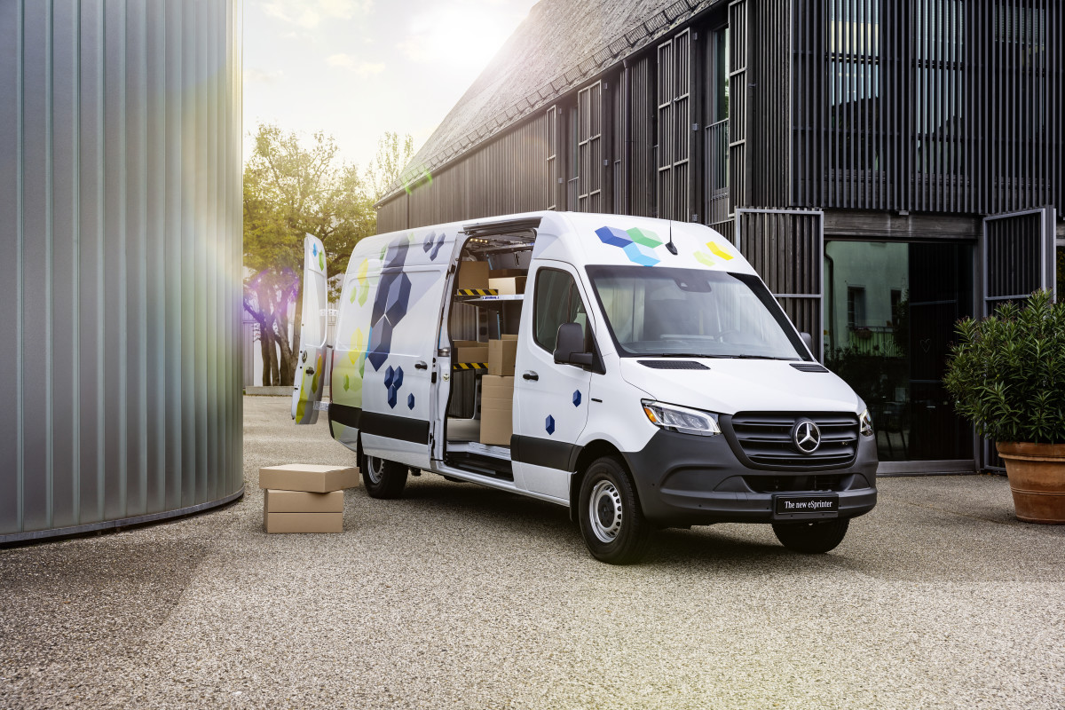 Mercedes benz sprinter electric store