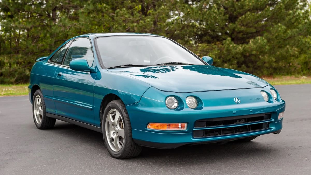 Here's $24,000. Buy something new in 1995 - Autoblog