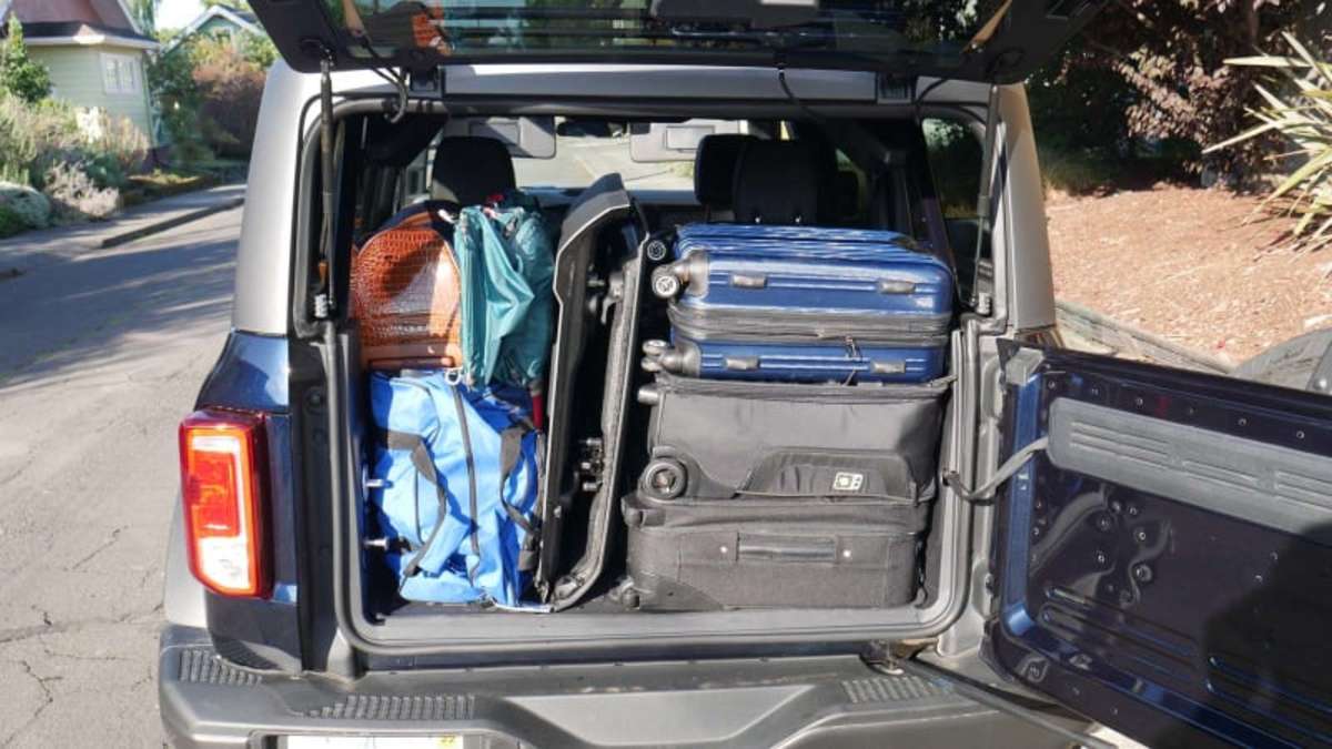 Ford Bronco 2-Door Luggage Test: How much cargo space? - Autoblog