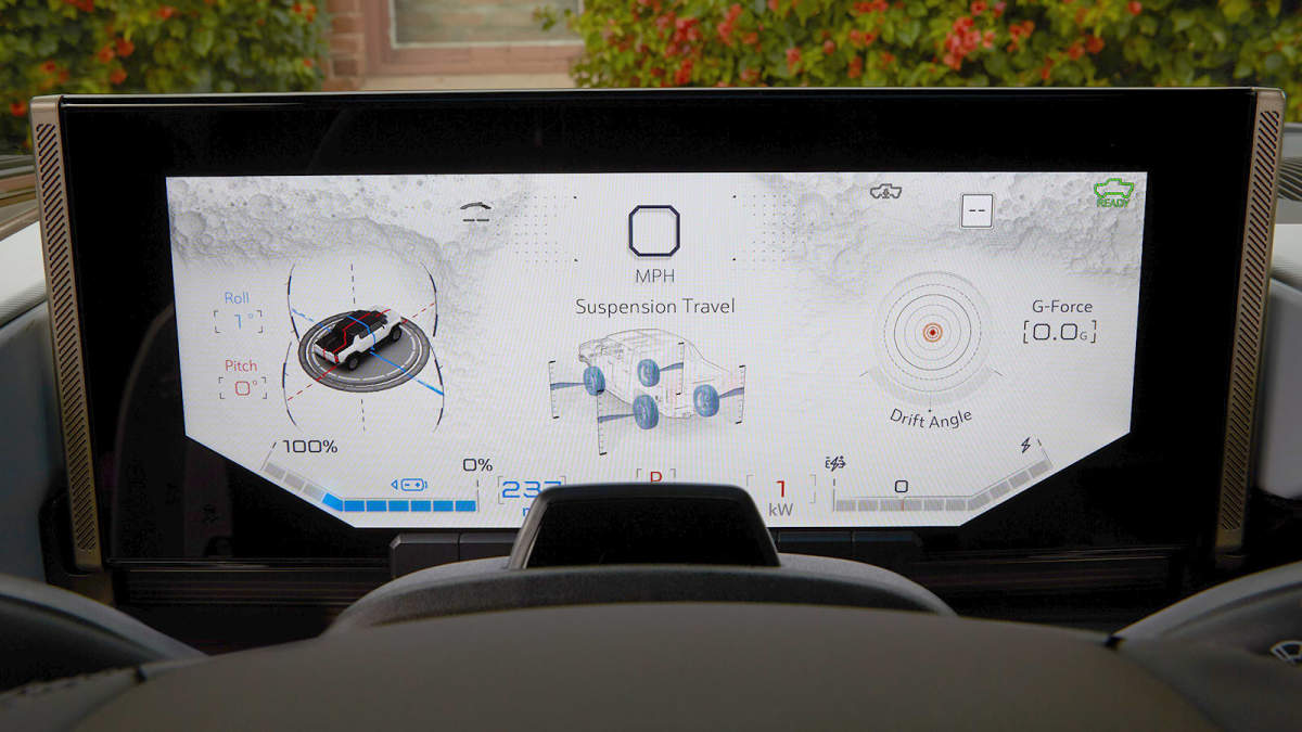 2022 GMC Hummer EV Drivers' Notes: We can't stop talking about Crab ...