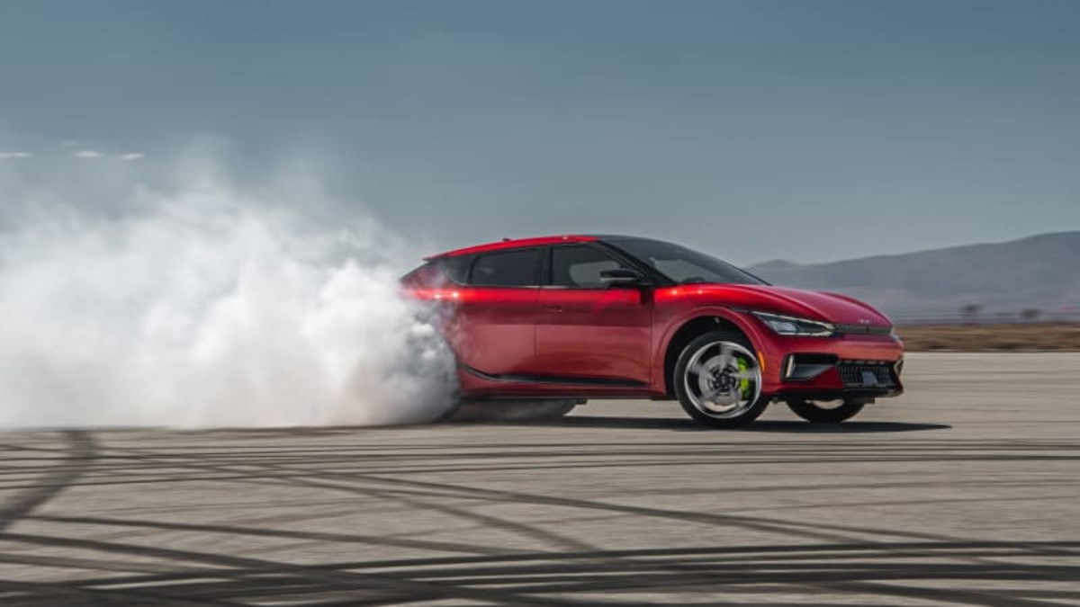 2024 Kia EV6 Review: Still cool, and still one of the best EVs - Autoblog