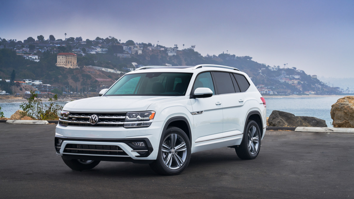 VW recalls Atlas, Atlas Cross Sport for issues with airbag sensor ...