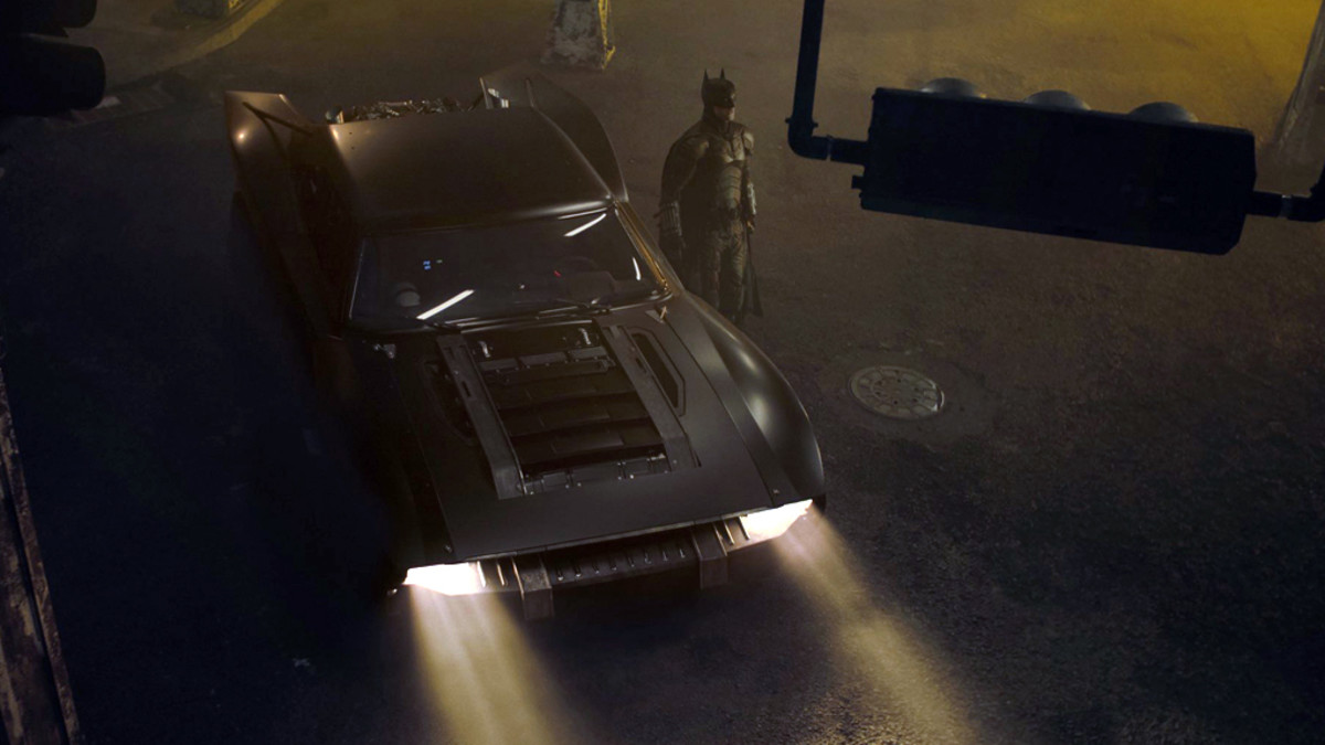 Watch a deep dive video showing how the newest, bad-ass Batmobile was ...