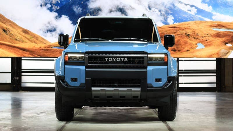 Why the 2024 Toyota Land Cruiser offers both rectangular and round ...