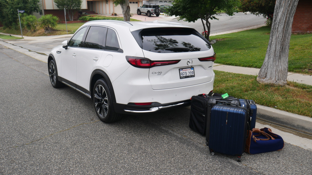 Mazda CX-90 Luggage Test: How much space behind the third row? - Autoblog