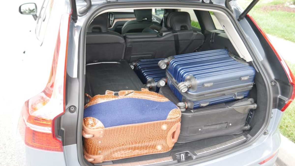 Volvo XC60 Recharge Luggage Test: How much cargo space? - Autoblog