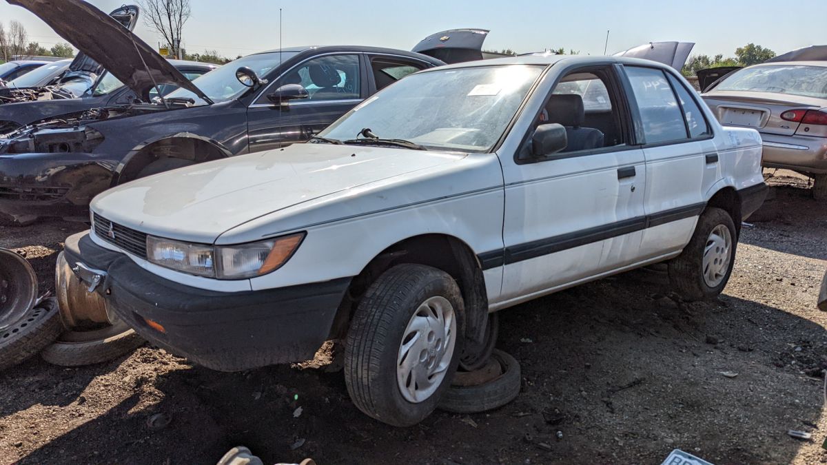 Junkyard Gem: 1990 Mitsubishi Mirage Sedan - Autoblog