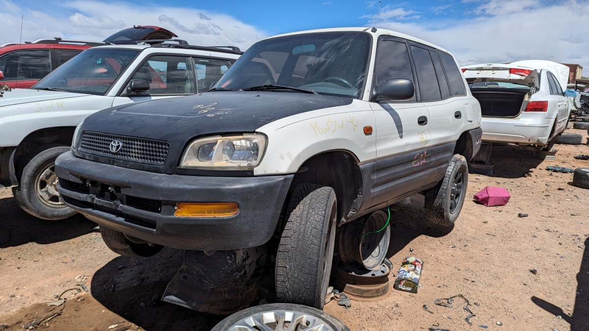Junkyard Gem 1996 Toyota RAV4 Autoblog