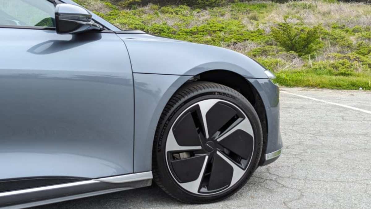 2024 Lucid Air Mega Road Test: We drive 'em all, but cheapest Pure ...