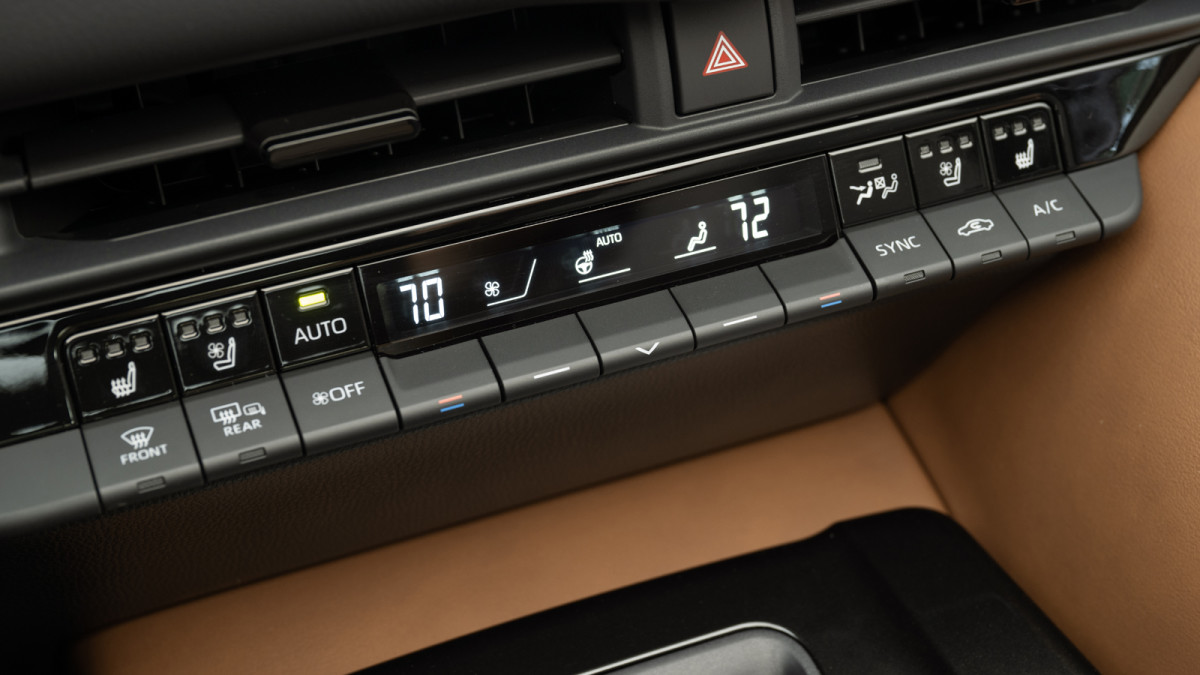 2025 Toyota Crown Signia review: Too much of a good thing? - Autoblog