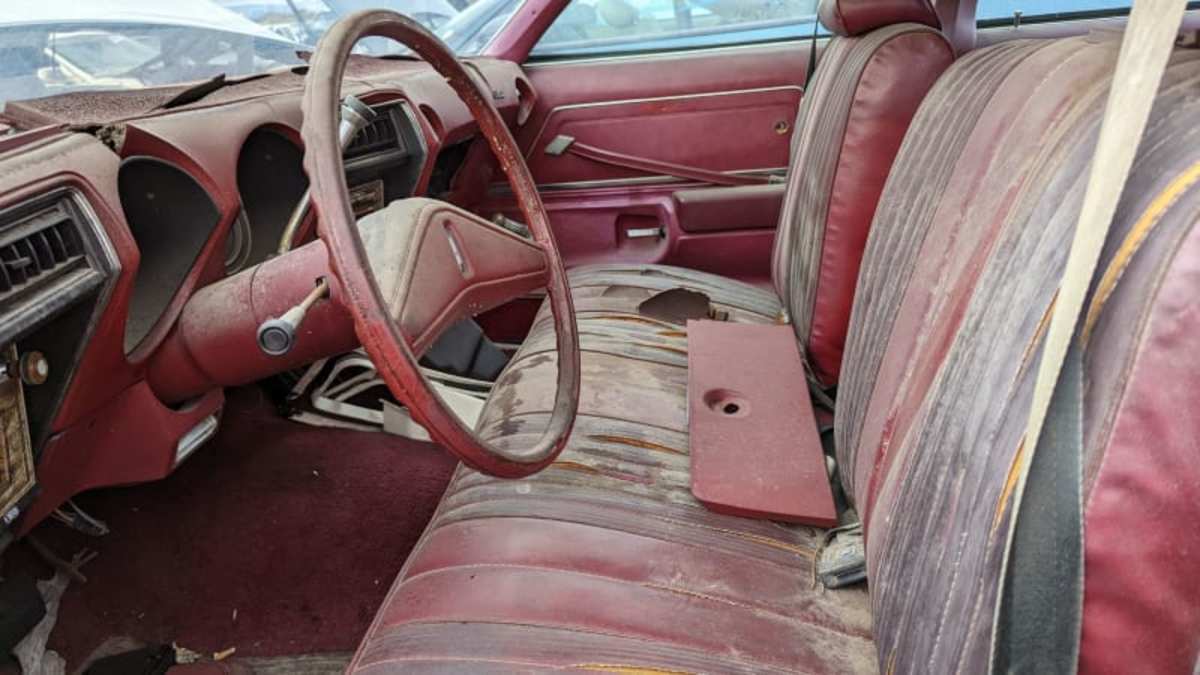 Junkyard Gem: 1975 Oldsmobile Cutlass Supreme Cruiser - Autoblog