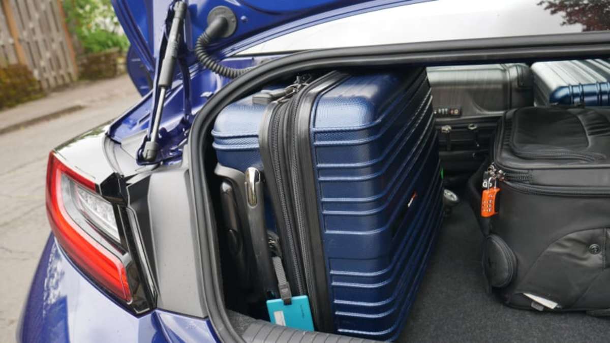 Subaru BRZ Luggage Test | How big is the trunk? - Autoblog