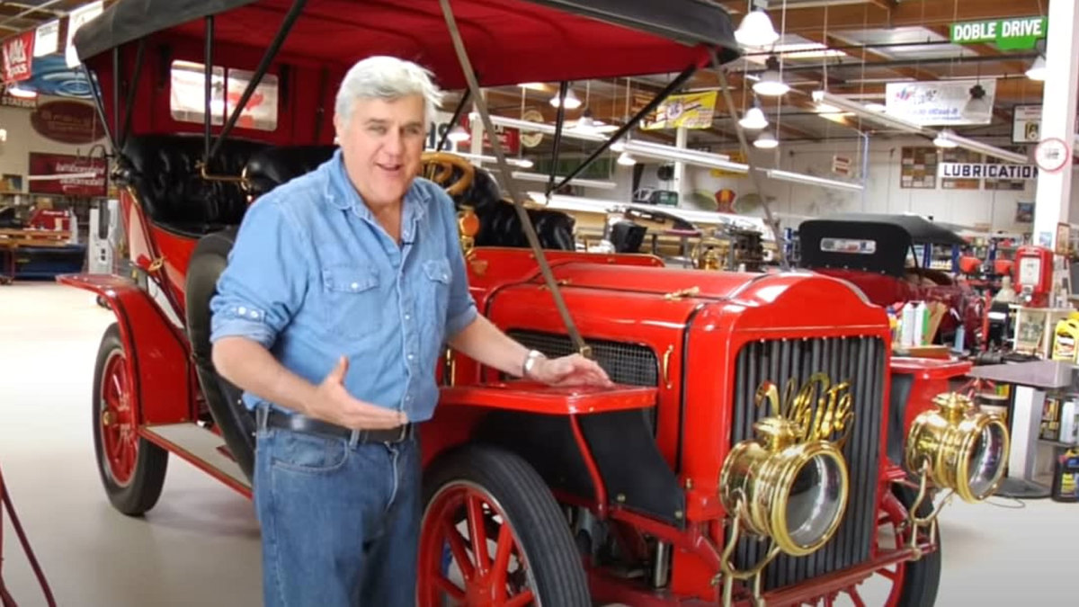 Jay Leno up and about after burn accident but still in hospital - Autoblog