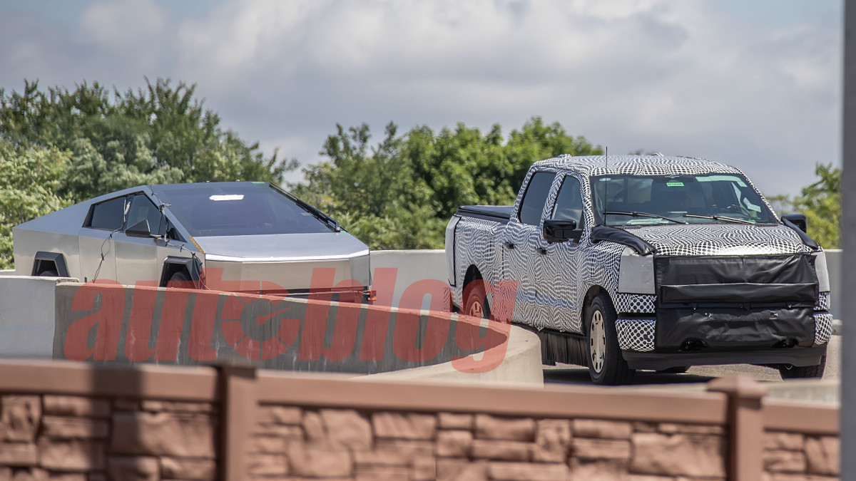 Spy photos: Ford testing heavier-duty F-150 Lightning EV with hub ...