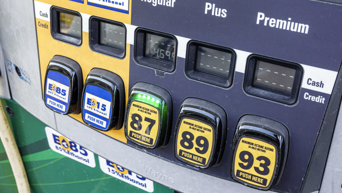 Report: Premium fuel is now recommended for most light-duty vehicles ...
