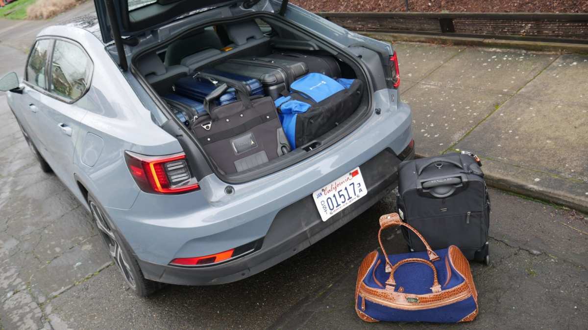 Polestar 2 trunk space store