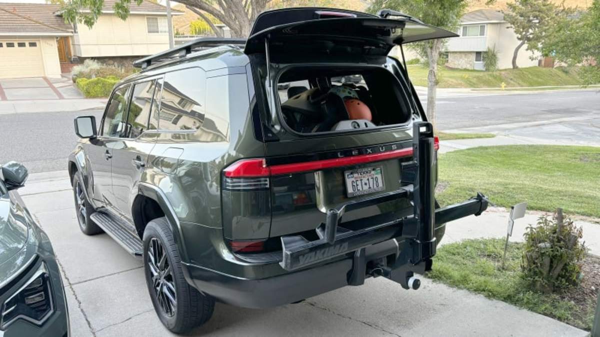 Lexus GX 550 Luggage Test: How much fits in the cargo area? - Autoblog